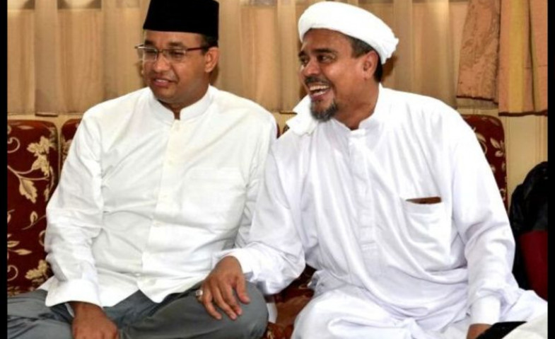 Ada Spanduk Organisasi HTI Dukung Anies Baswedan Tegakkan Khilafah ... Ada Spanduk Organisasi HTI Dukung Anies Baswedan Tegakkan Khilafah ...